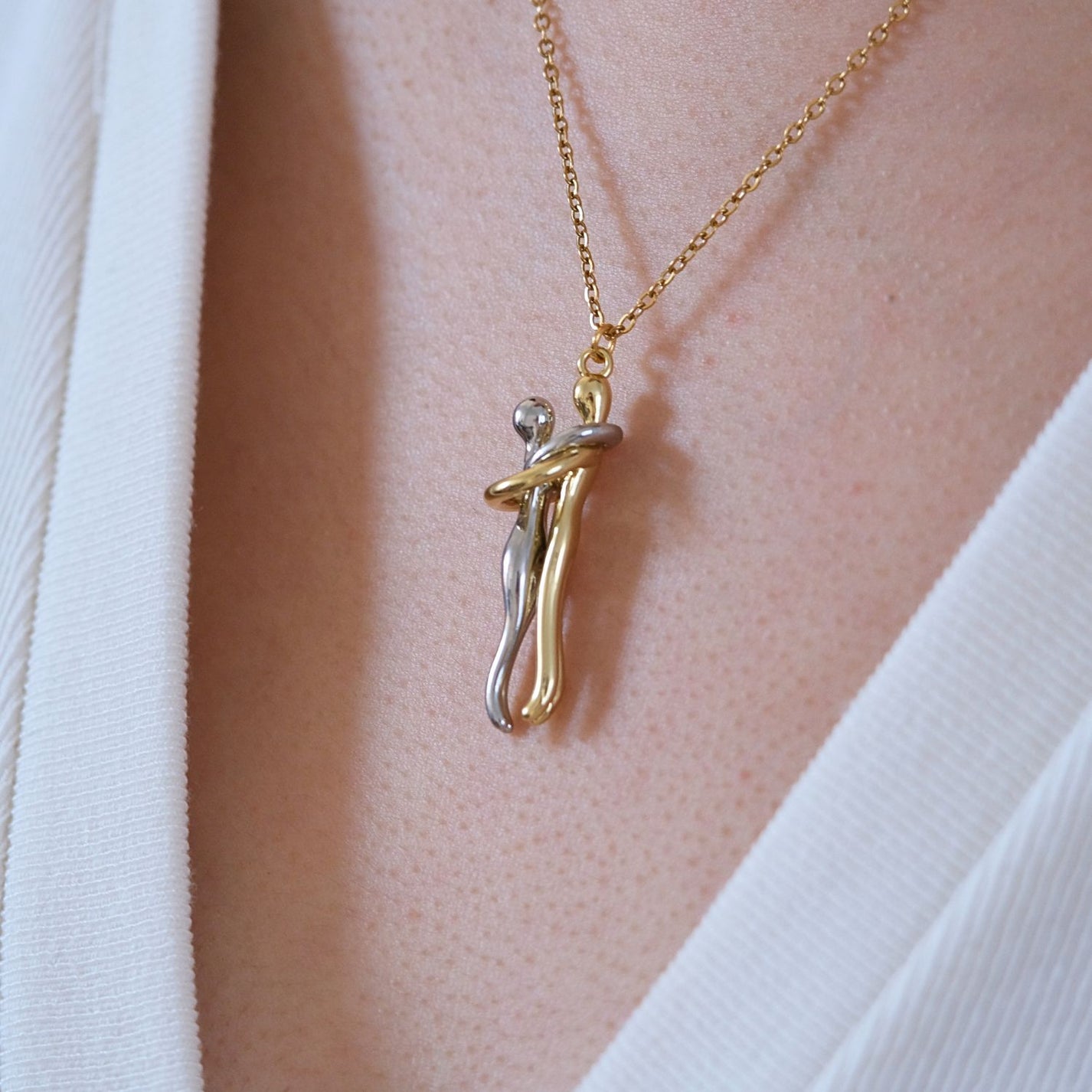 Hug Necklace – Aussie Jewellery | Meaningful Jewellery